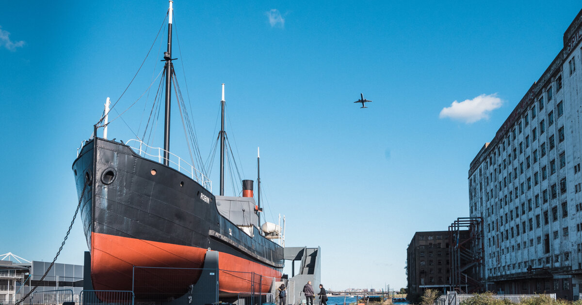 SS Robin to move to Trinity Buoy Wharf on December 10th 2023 - News ...
