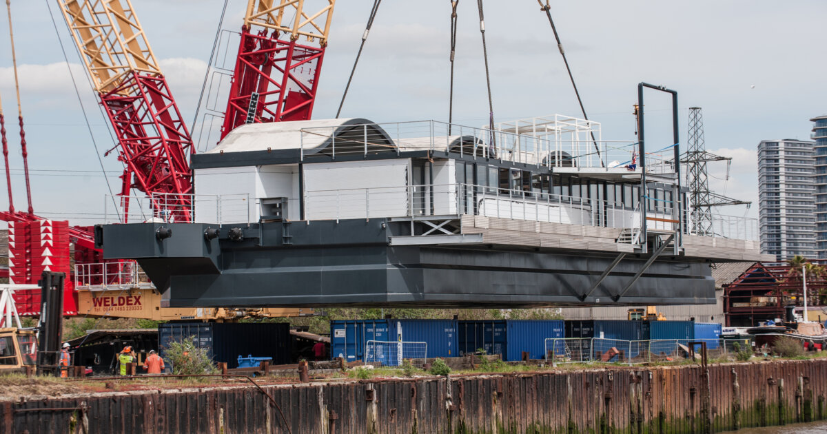 In Pictures: New Pier installation at Trinity Buoy Wharf - News ...