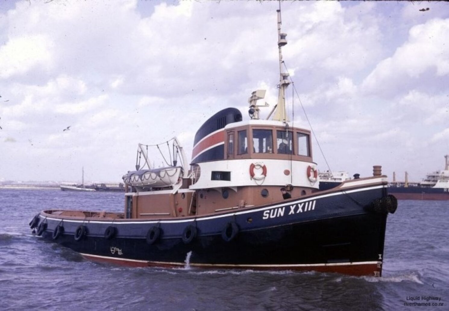 Suncrest (SUN XXIII) - Architecture & vessels - Trinity Buoy Wharf